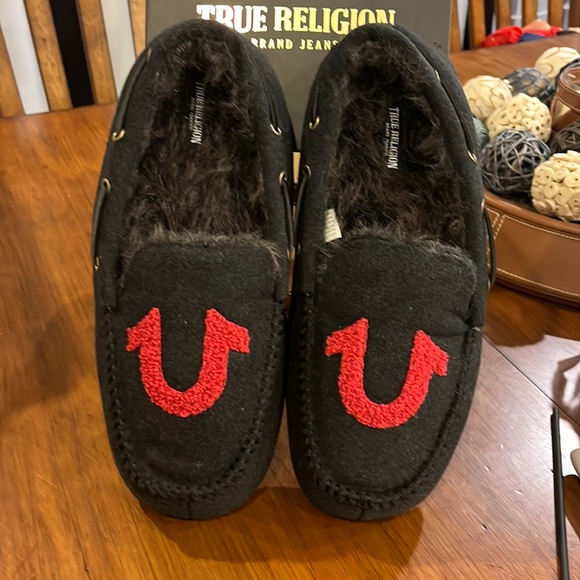 True Religion | Shoes | True Religion Slippers House Shoes New Black ...